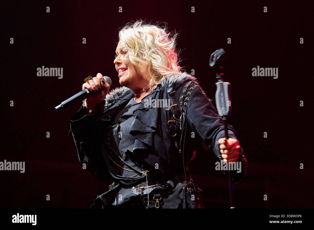 Kim Wilde live bei einem Konzert ihrer Closer -Tour in der ...