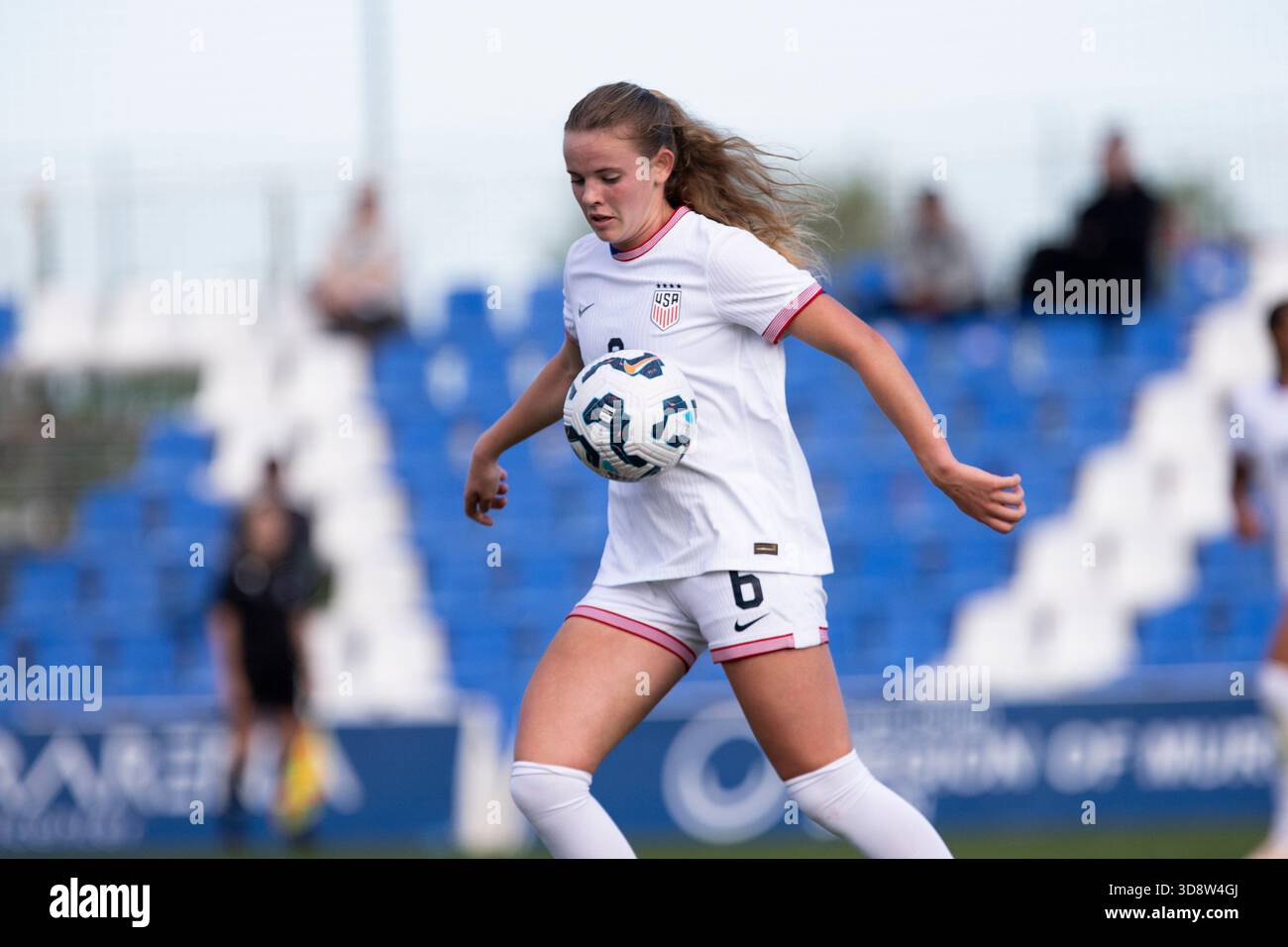 AINSLEY MCCAMMON, PLAYER FOR THE U.S. U20 NATIONAL TEAM, DURING THE ...