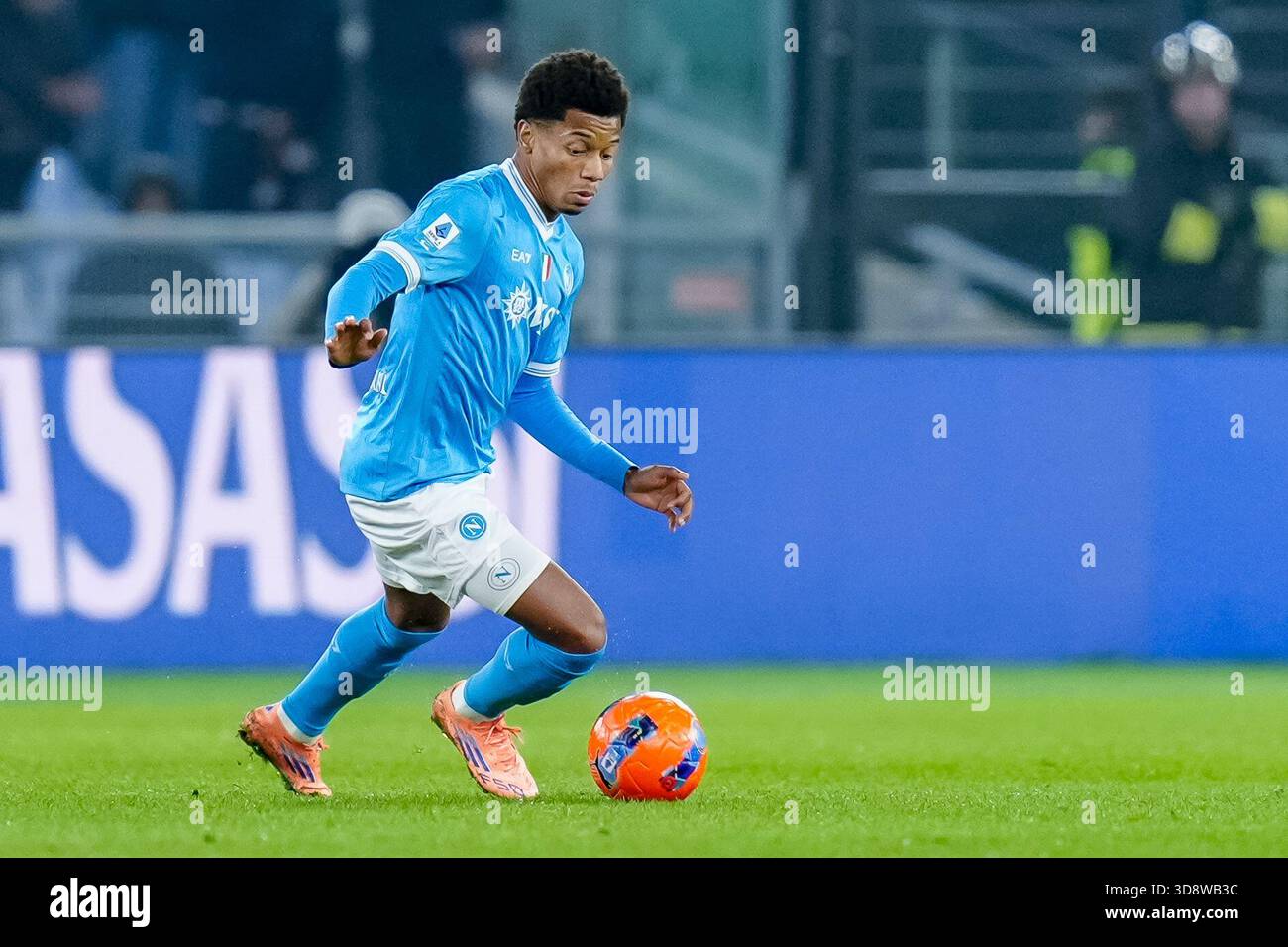 David Neres of SSC Napoli in action during the Serie A Enilive match ...