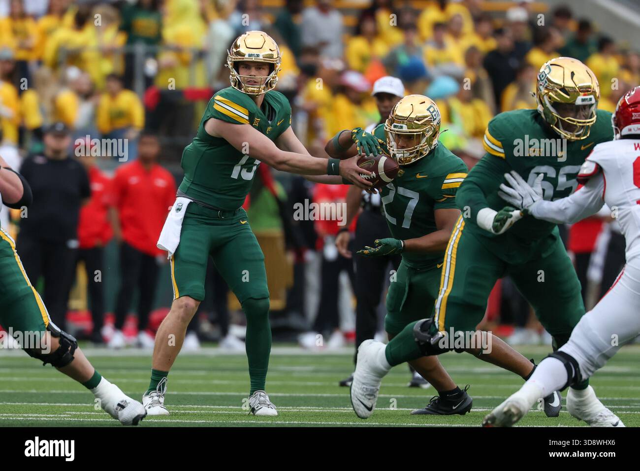 WACO, TX - NOVEMBER 29: Quarterback Sawyer Robertson #13 of the Baylor ...