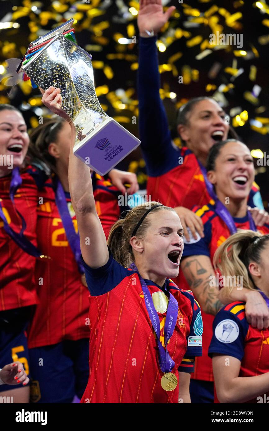 Spain's team captain Irene Paredes lifts the trophy after winning the ...