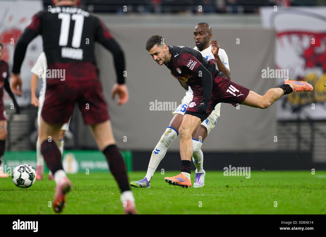 02 December 2025, Saxony, Leipzig: Soccer: DFB Cup, RB Leipzig - 1. FC ...