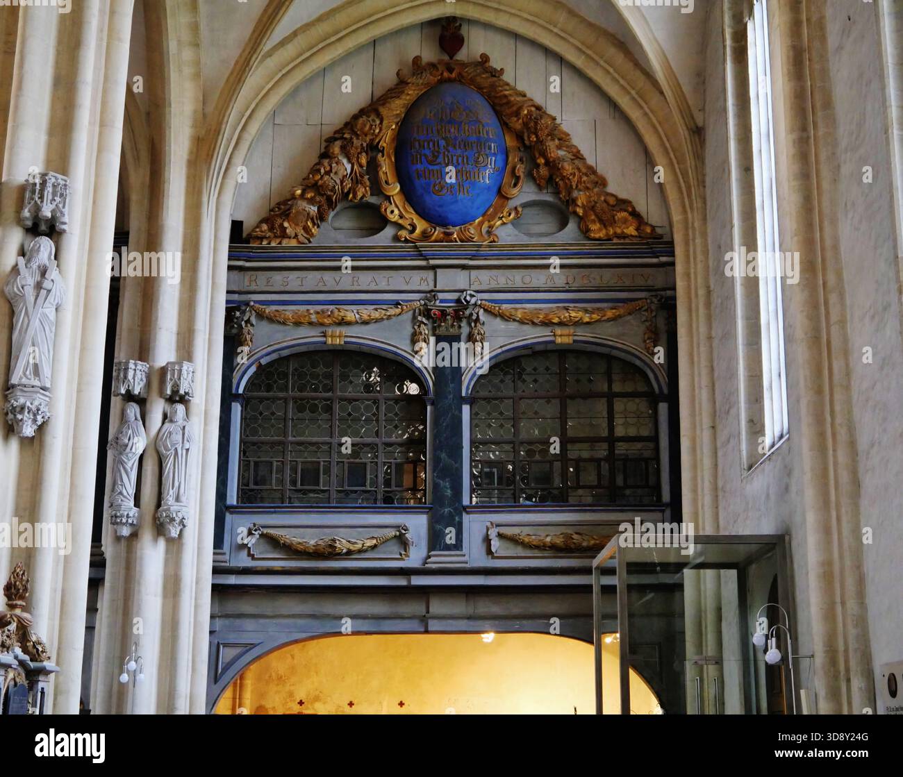 Princely lodge hi-res stock photography and images - Alamy