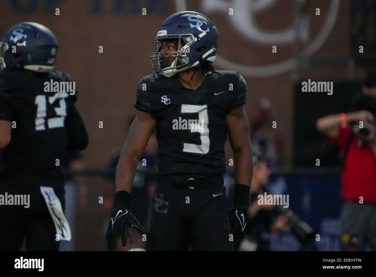 Sierra Canyon Trailblazers running back Jaxsen Stokes (3) during a high ...