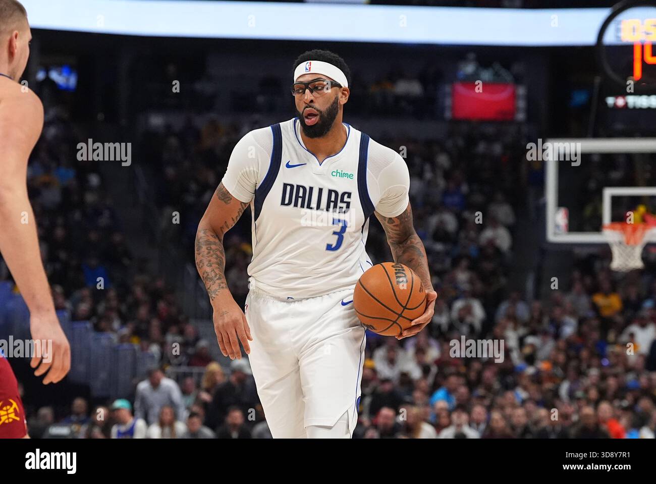 Dallas Mavericks center Anthony Davis (3) in the first half of an NBA ...