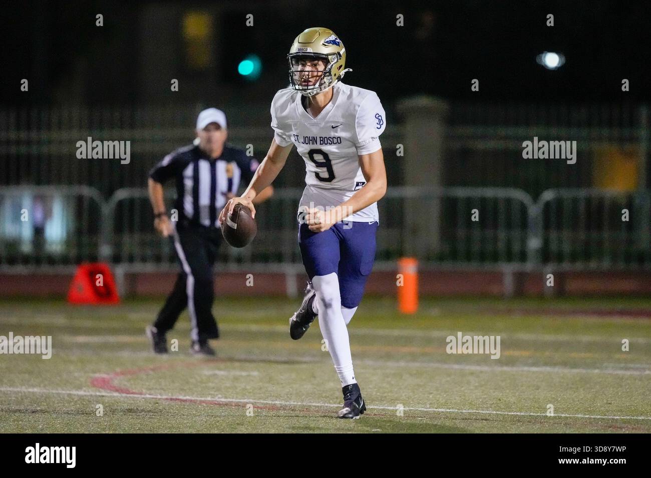 St. John Bosco Braves quarterback Brodie Scheinberg (9) during a CIF ...