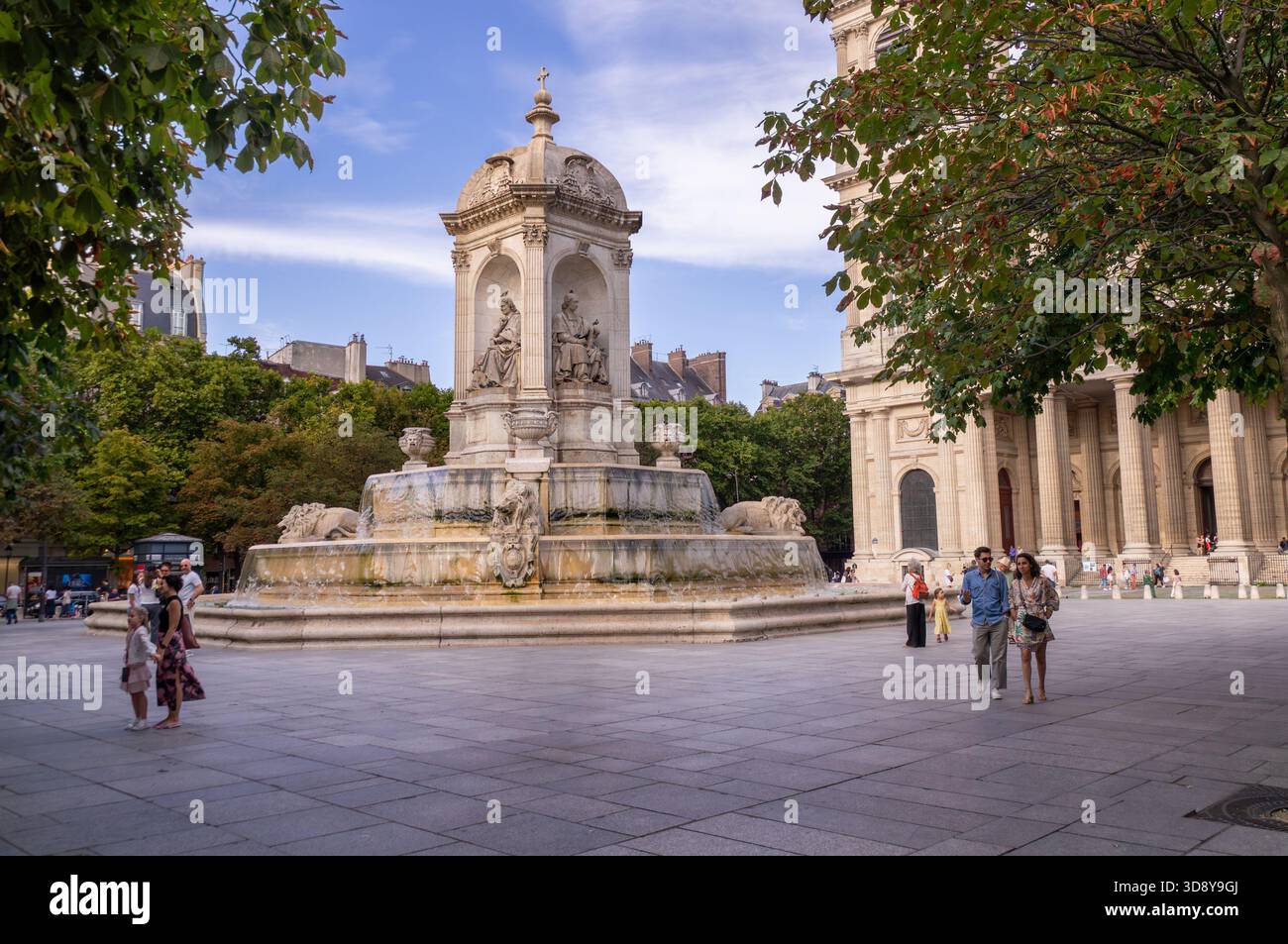 Fountain of the four points of compass hi-res stock photography and ...