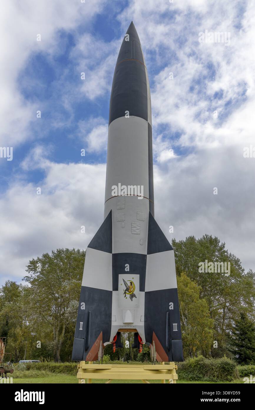 Model of the NS rocket Aggregat 4, V2 from the Second World War in the ...