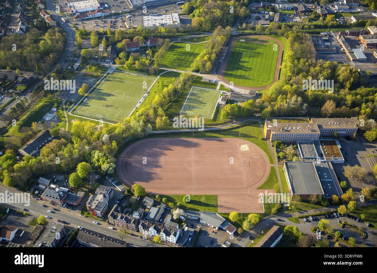 Adolf-Bruehl-Stadion Hammer Westen, am Galilei Gymnasium, Hamm, Ruhr ...
