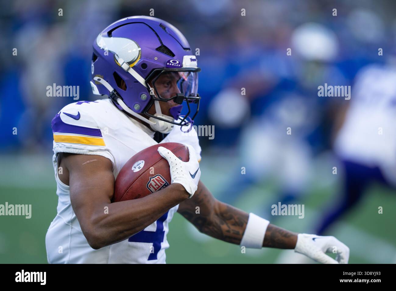 Minnesota Vikings wide receiver Myles Price runs with the ball during ...