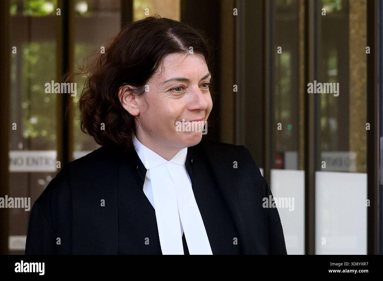 Lisa Wilkinson’s lawyer Sue Chrysanthou SC leaves the Federal Court of ...