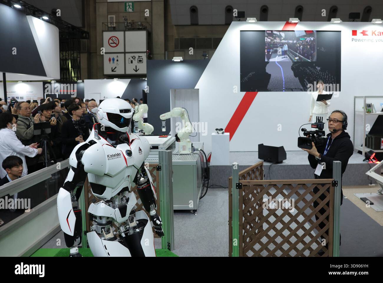 Kawasaki Heavy Industries demonstrates a humanoid robot, "Kaleido," at ...