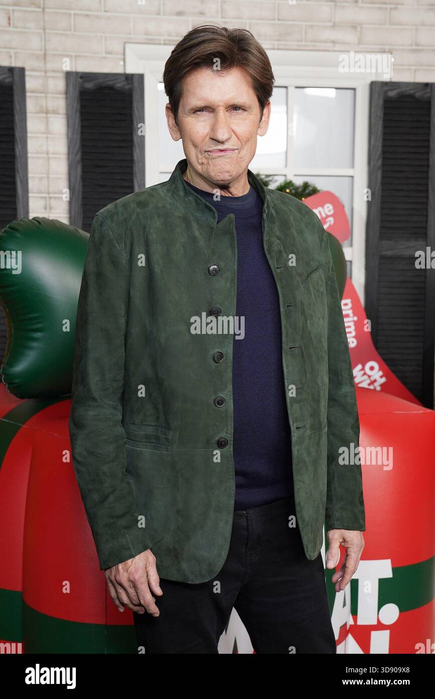 Denis Leary at arrivals for OH. WHAT. FUN. Premiere, Alice Tully Hall ...