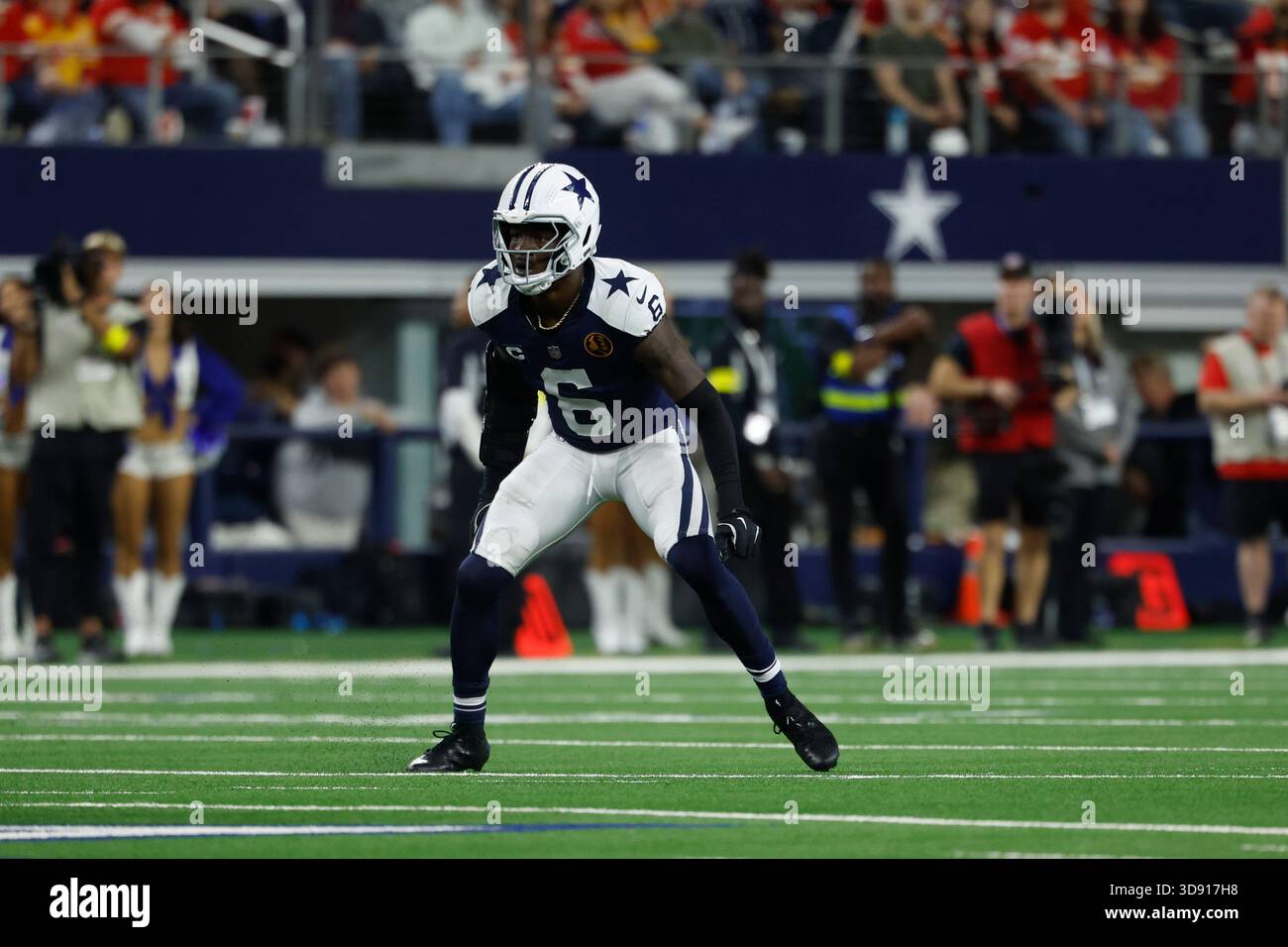 Dallas Cowboys defensive back Donovan Wilson (6) looks to defend during ...