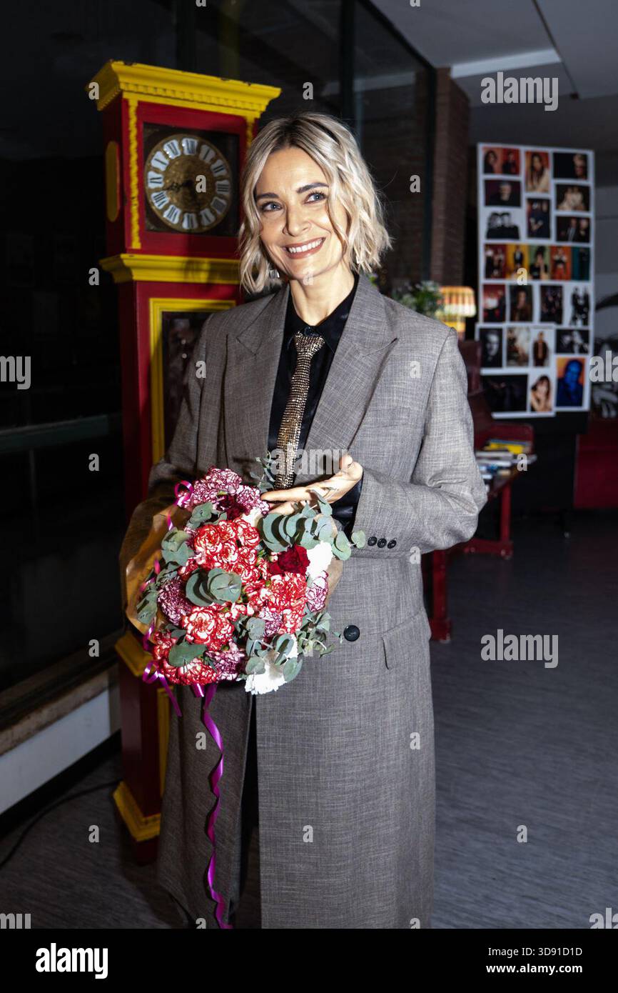 **NO WEB AND NEWSPAPERS ONLY FOR ITALY** Afrodite Shorts Award to ...