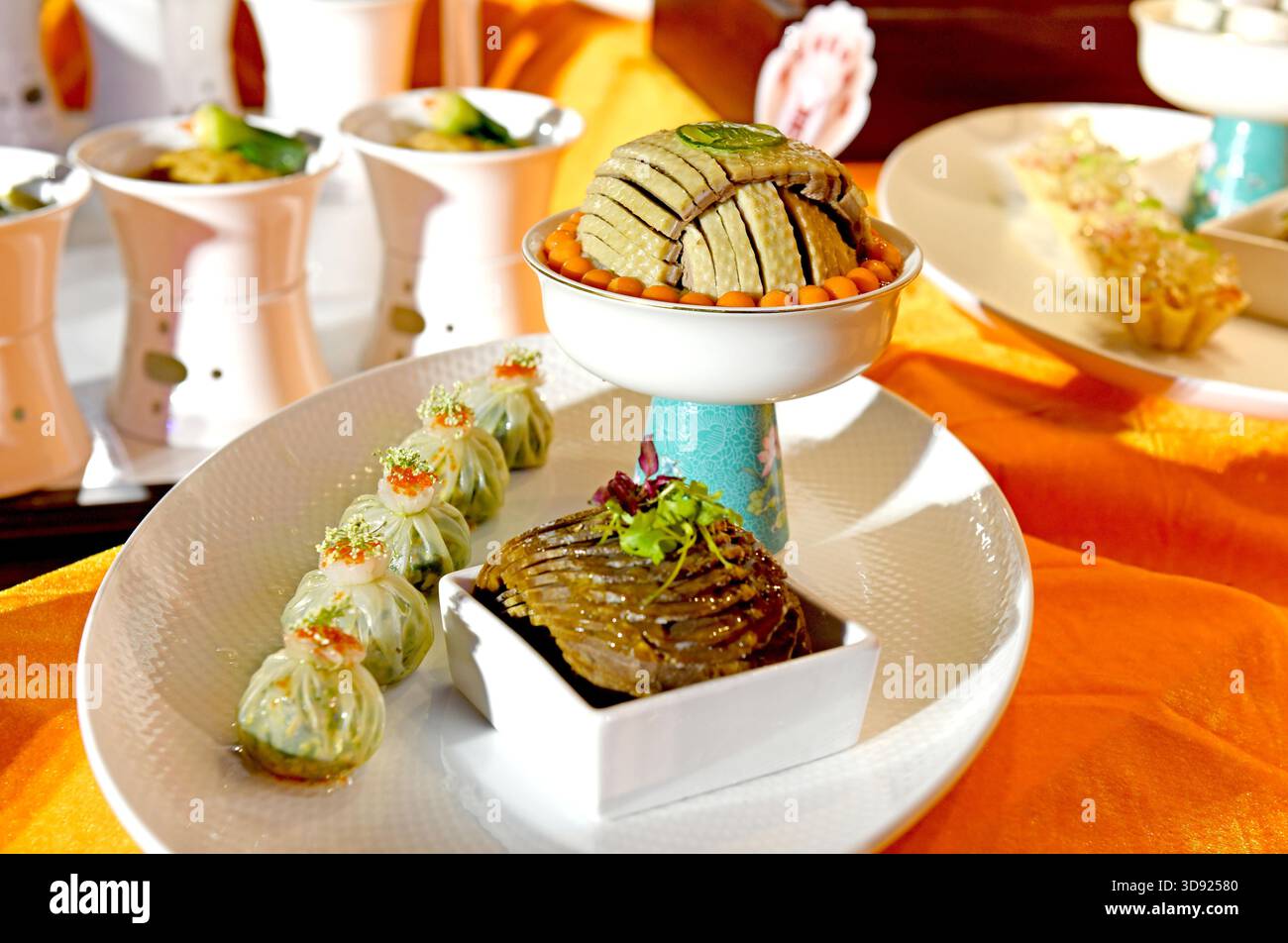 A gourmet competition is held in Huainan City, east China's Anhui ...