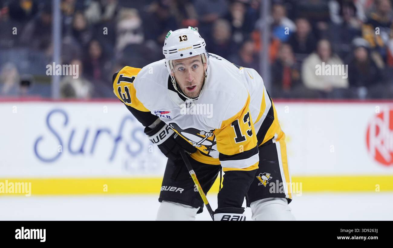 Pittsburgh Penguins' Kevin Hayes plays during an NHL hockey game Monday ...