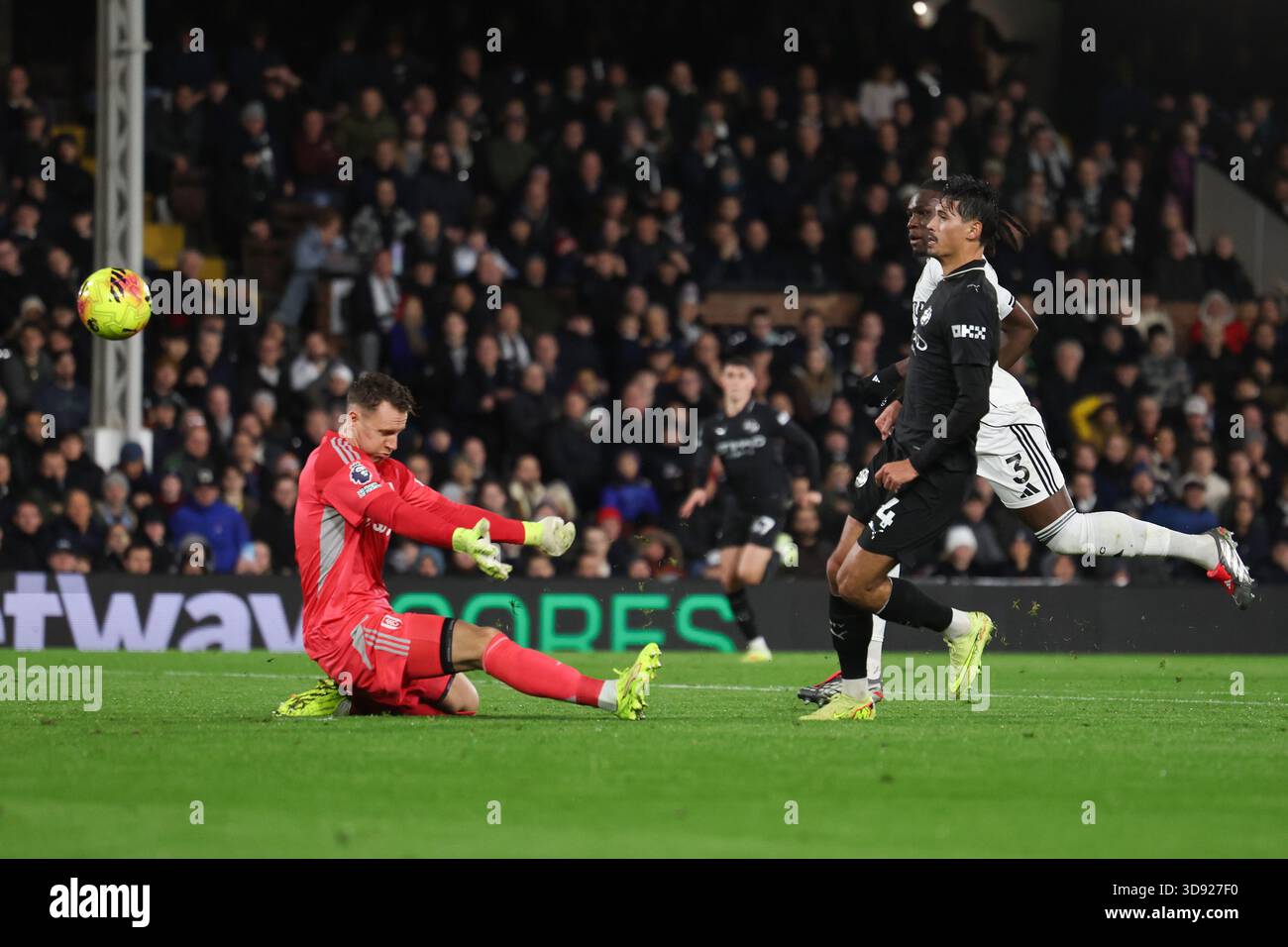 Manchester City midfielder Tijjani Reijnders (4) shoots and scores a goal 0-2 during the Fulham ...