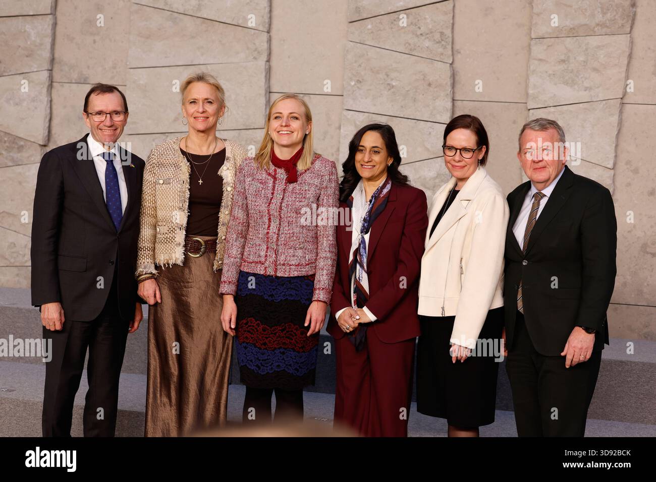 From left, Norway's Foreign Minister Espen Barth Eide, Iceland's ...
