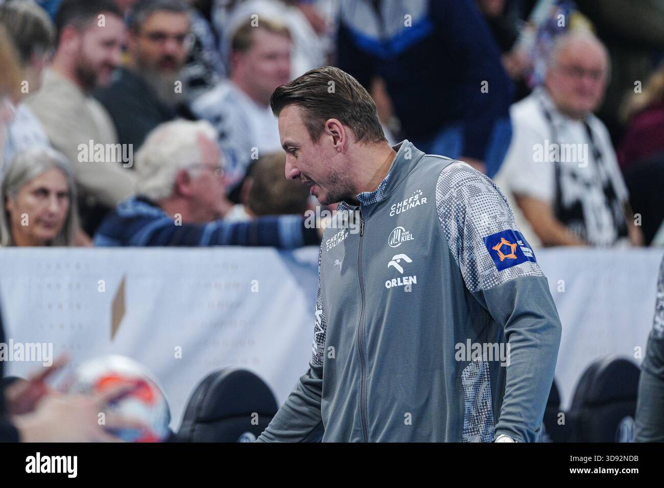 Filip Jicha (THW Kiel, Trainer) GER, THW Kiel vs. Montpellier Handball ...
