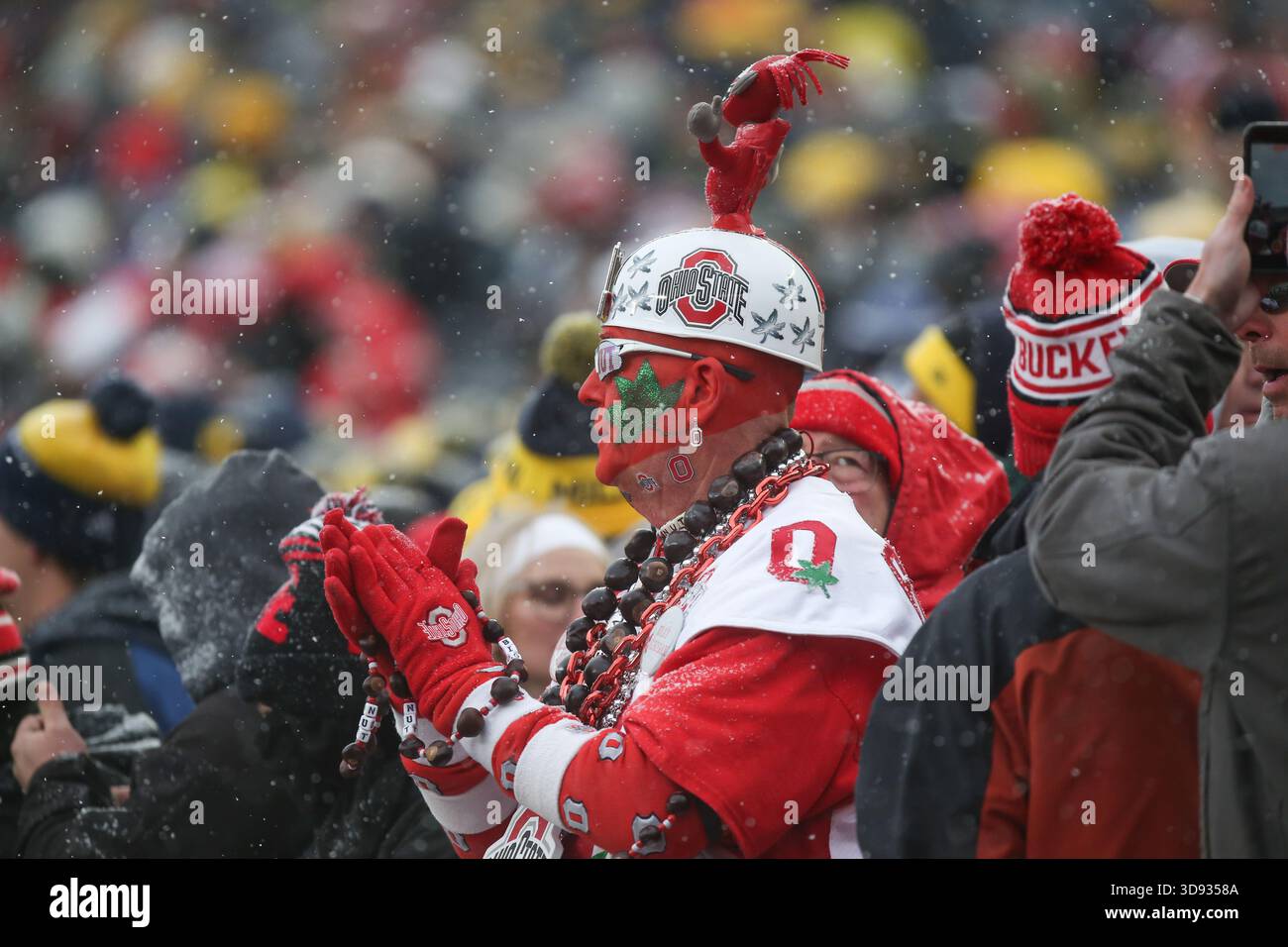 ANN ARBOR, MI - NOVEMBER 29: Ohio State super fan Jon "Big Nut" Peters ...