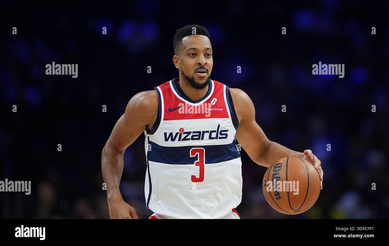Washington Wizards' CJ McCollum plays during an NBA basketball game ...