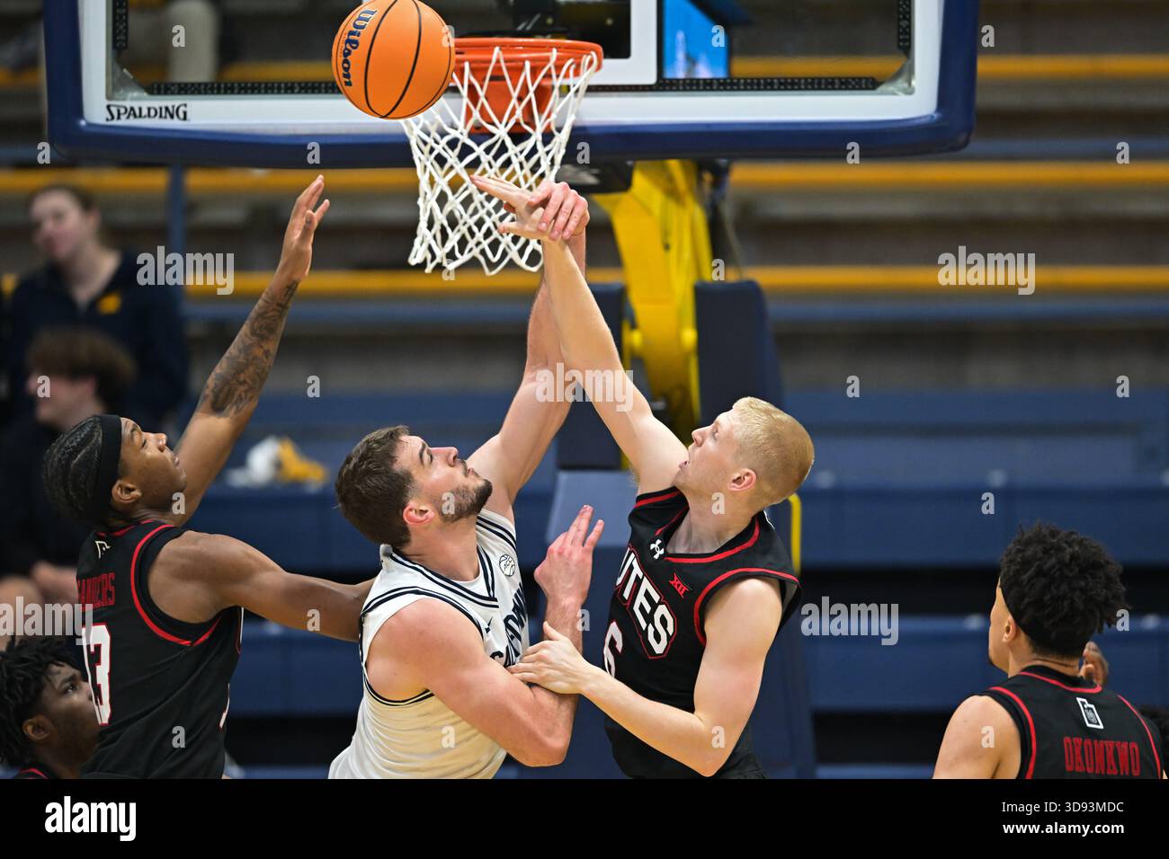 BERKELEY, CA - DECEMBER 02: Utah Utes guard Jacob Patrick (6) blocks a ...