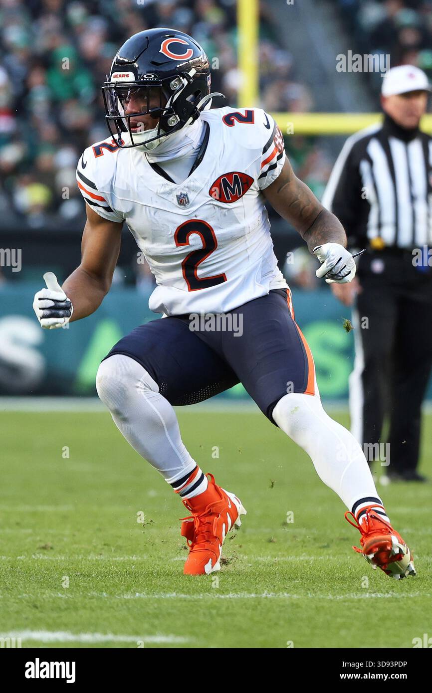 Chicago Bears wide receiver DJ Moore (2) runs a route during an NFL ...