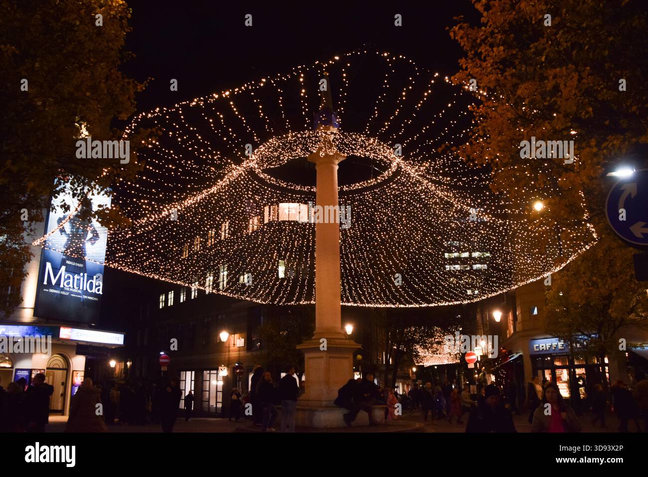 December 3, 2025, London, England, United Kingdom: Christmas lights at ...
