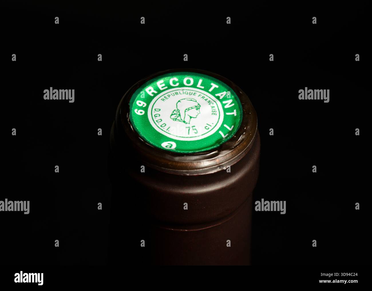 Wine markings france hi-res stock photography and images - Alamy