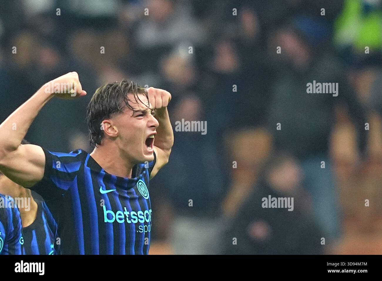 Inter Milan's Francesco Pio Esposito celebrates after scoring 2-0 ...