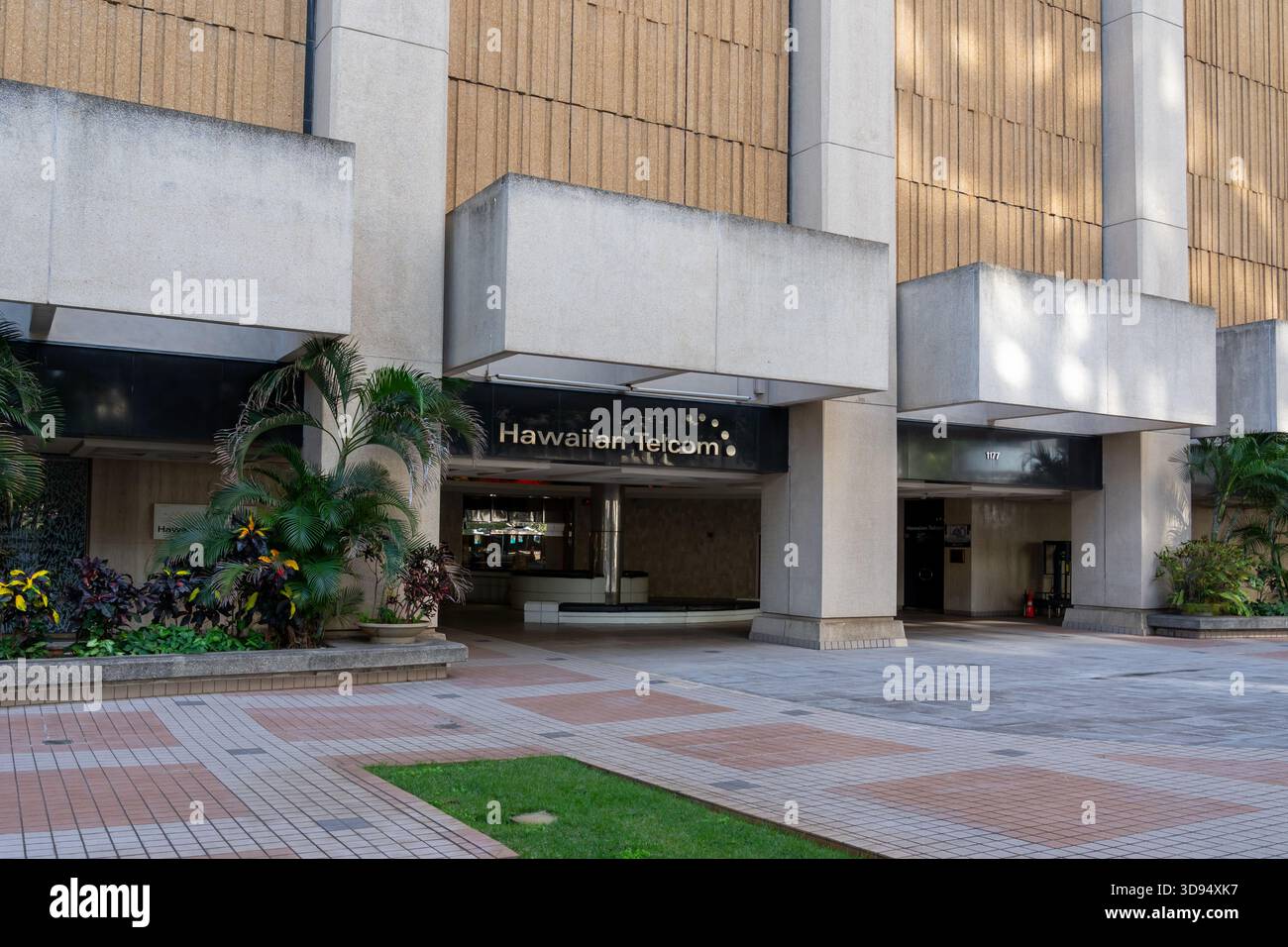 Hawaiian Telcom headquarters in Honolulu, Hawaii, USA Stock Photo - Alamy