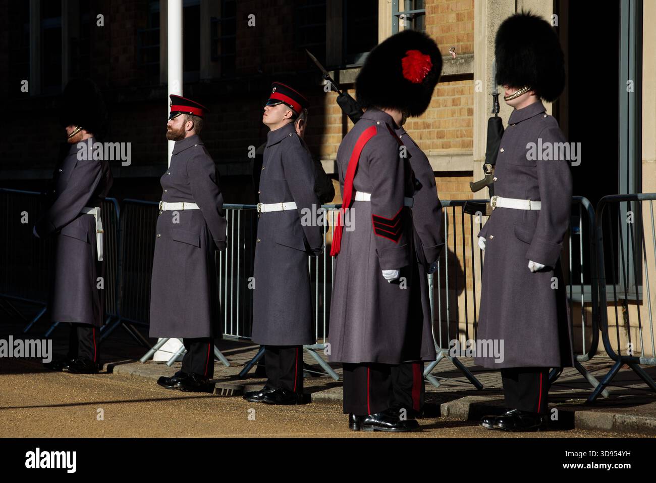 Windsor, UK. 3rd December, 2025. An officer inspects military personnel ...