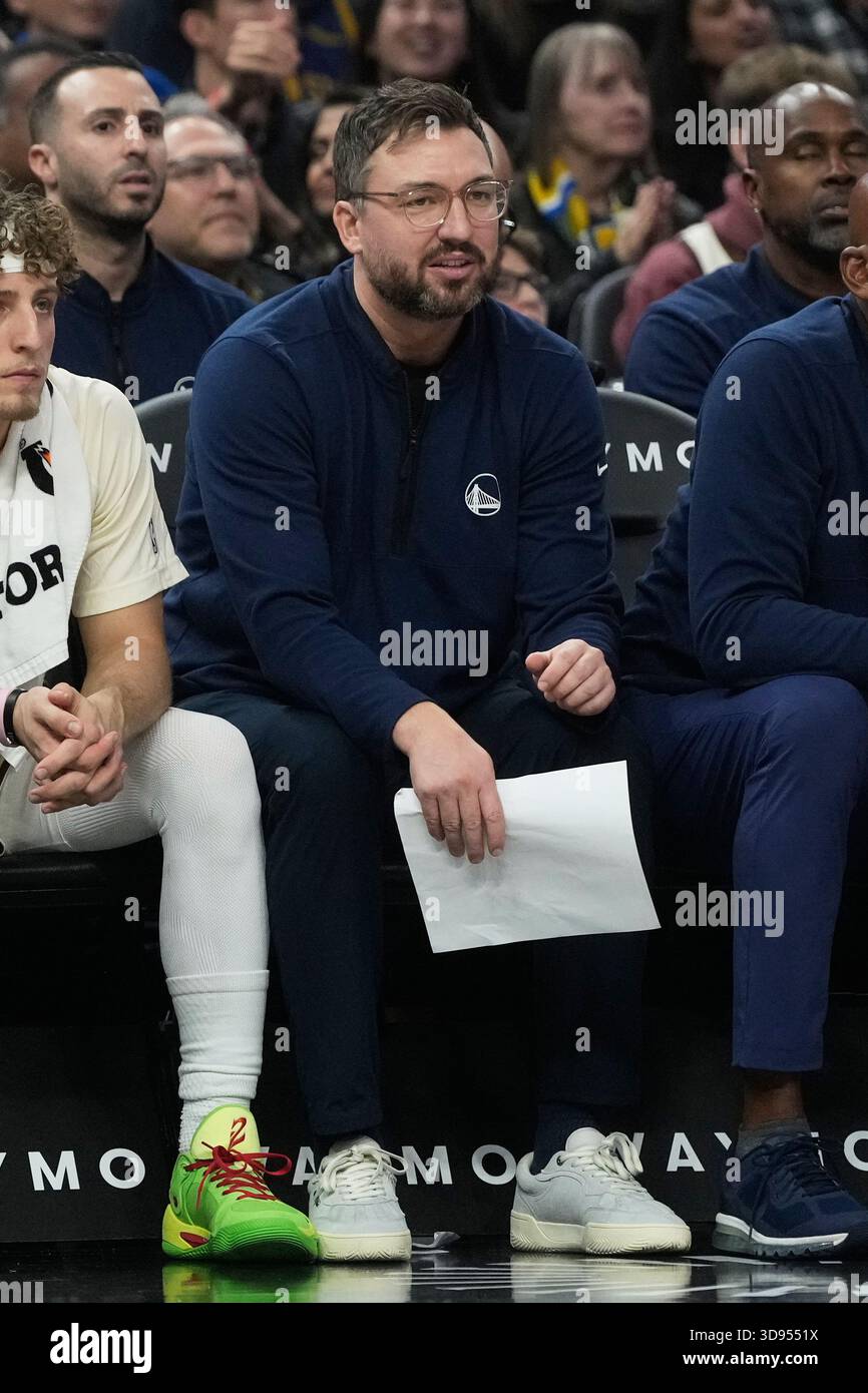 Golden State Warriors assistant coach and New York Liberty head coach ...