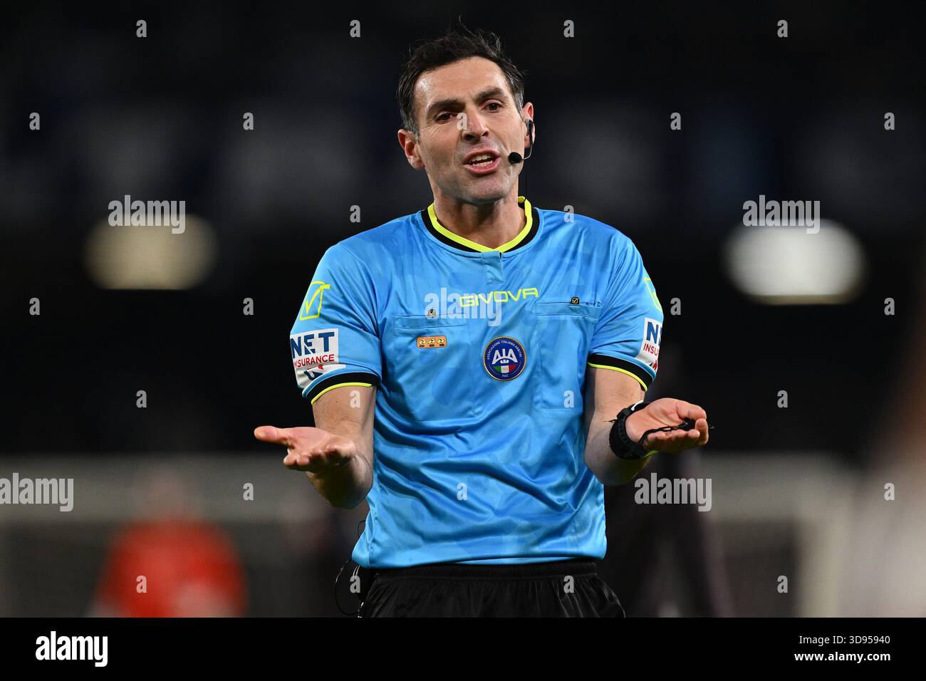 Referee Juan Luca Sacchi participates in the round of 16 of the Coppa ...