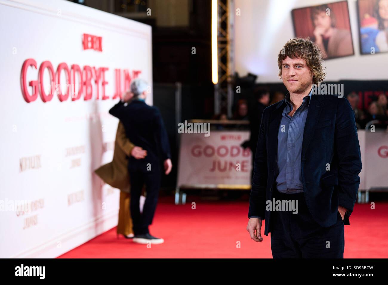 Johnny Flynn Poses For Photographers Upon Arrival At The World Premiere