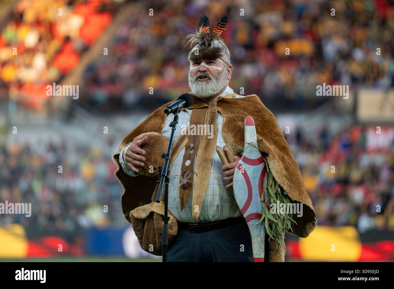 Uncle Mickey O’Brien performs a Welcome to Country before the ...