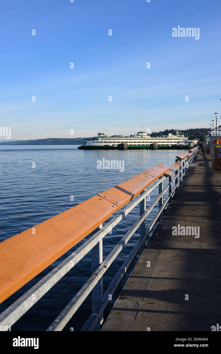 Edmonds, WA, USA - November 30, 2025; Edmonds fishing pier railing ...