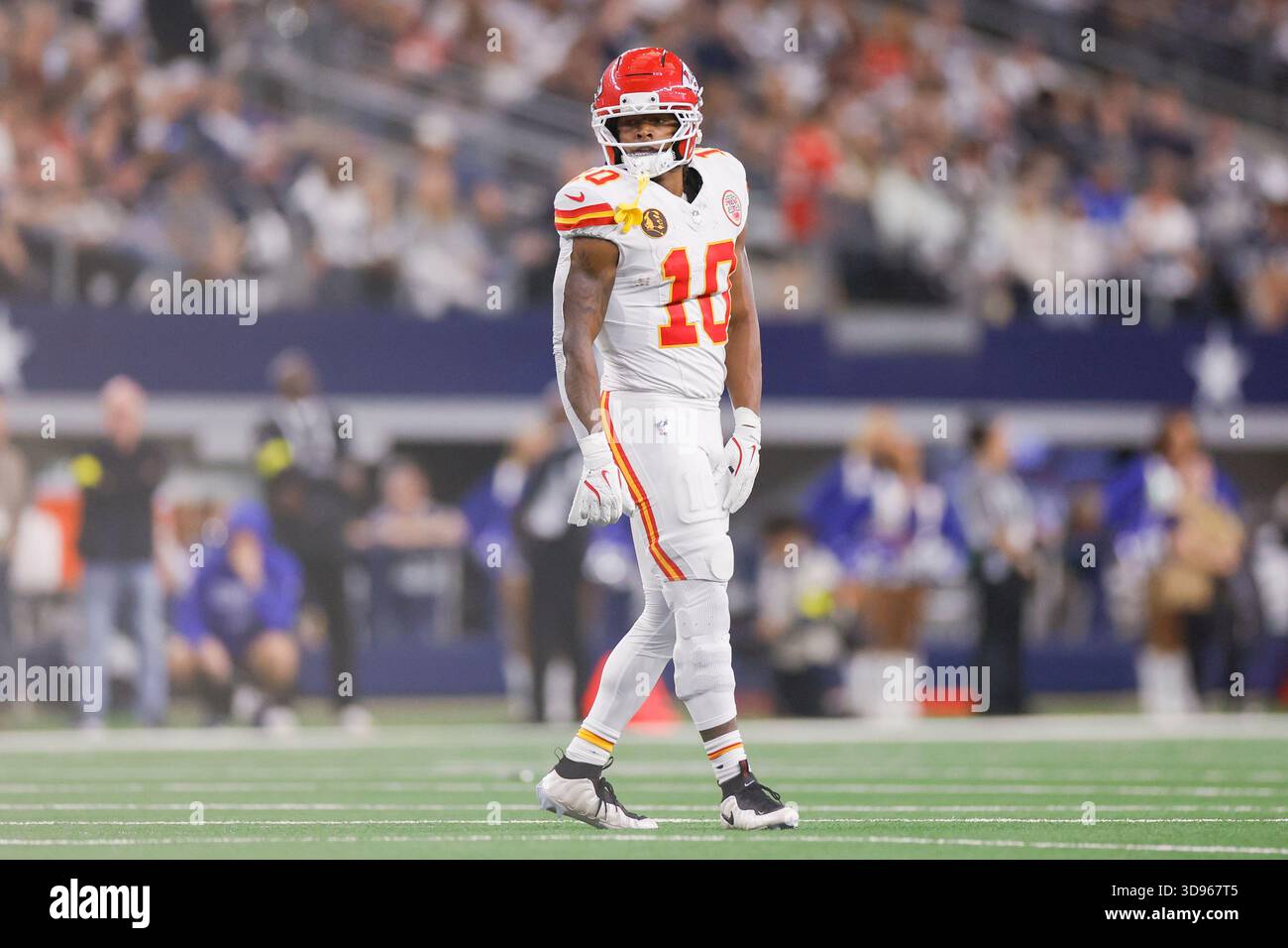 Kansas City Chiefs running back Isiah Pacheco (10) lines up during an ...