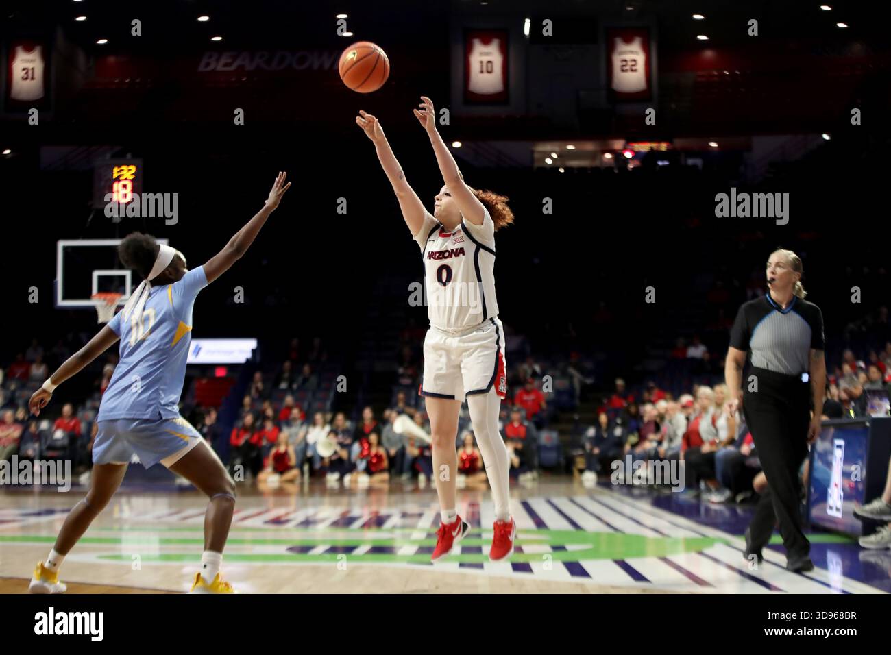 TUCSON, AZ - DECEMBER 03: Arizona Wildcats guard Mickayla Perdue (0 ...