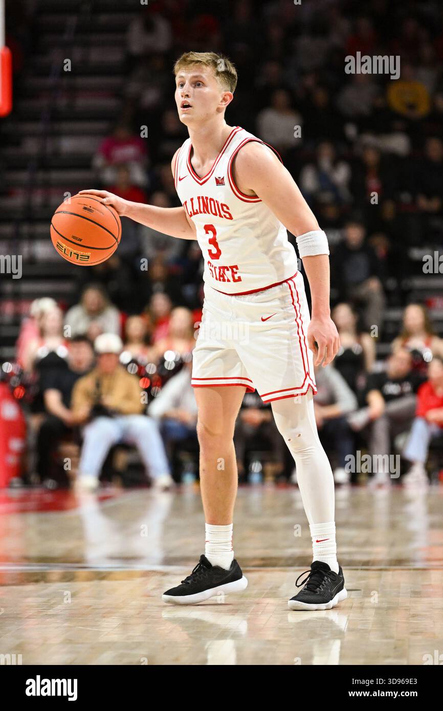 NORMAL, IL - DECEMBER 03: Illinois State Redbirds Guard Mason Klabo (3 ...