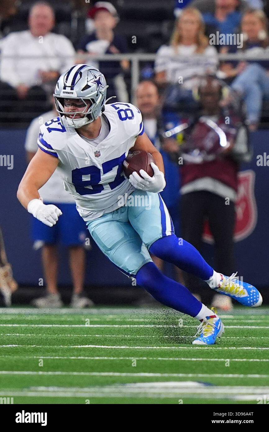 Dallas Cowboys tight end Jake Ferguson (87) runs with the ball during ...