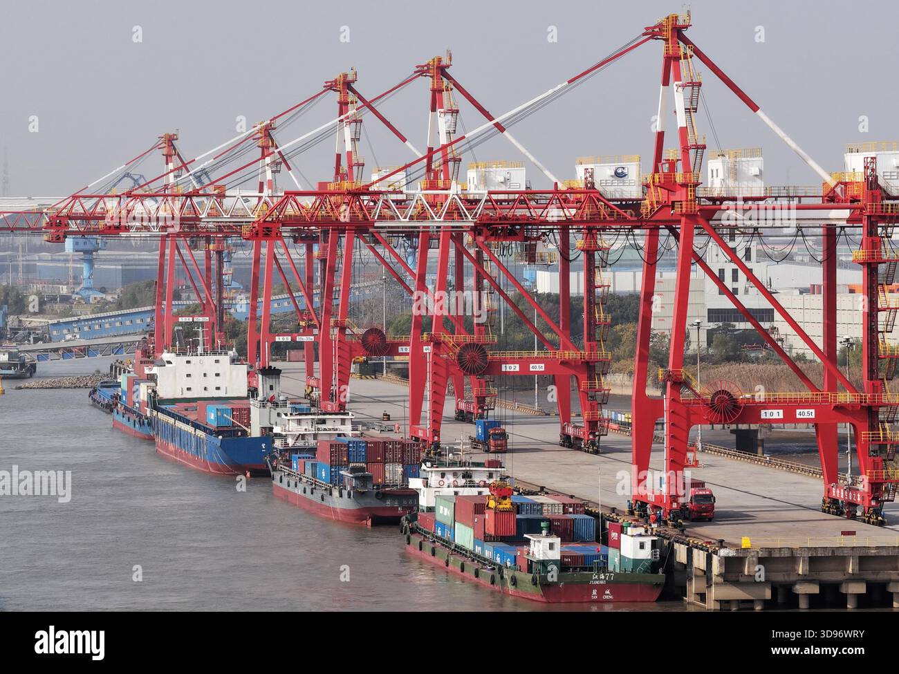 Aerial photo shows the busy container terminal at Yangzhou Port in ...