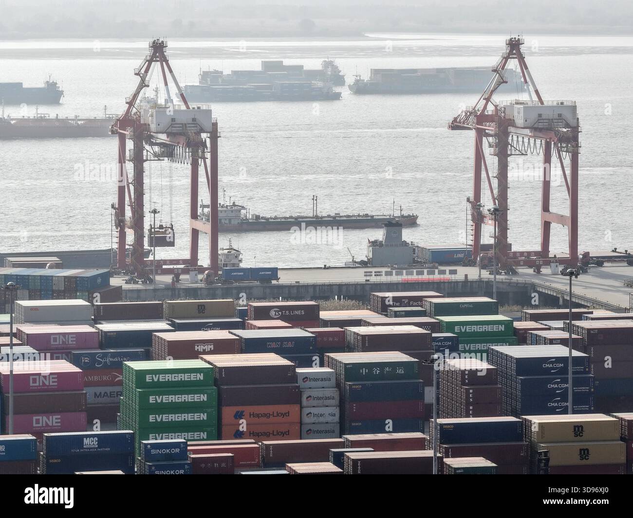 Aerial photo shows the busy container terminal at Yangzhou Port in ...