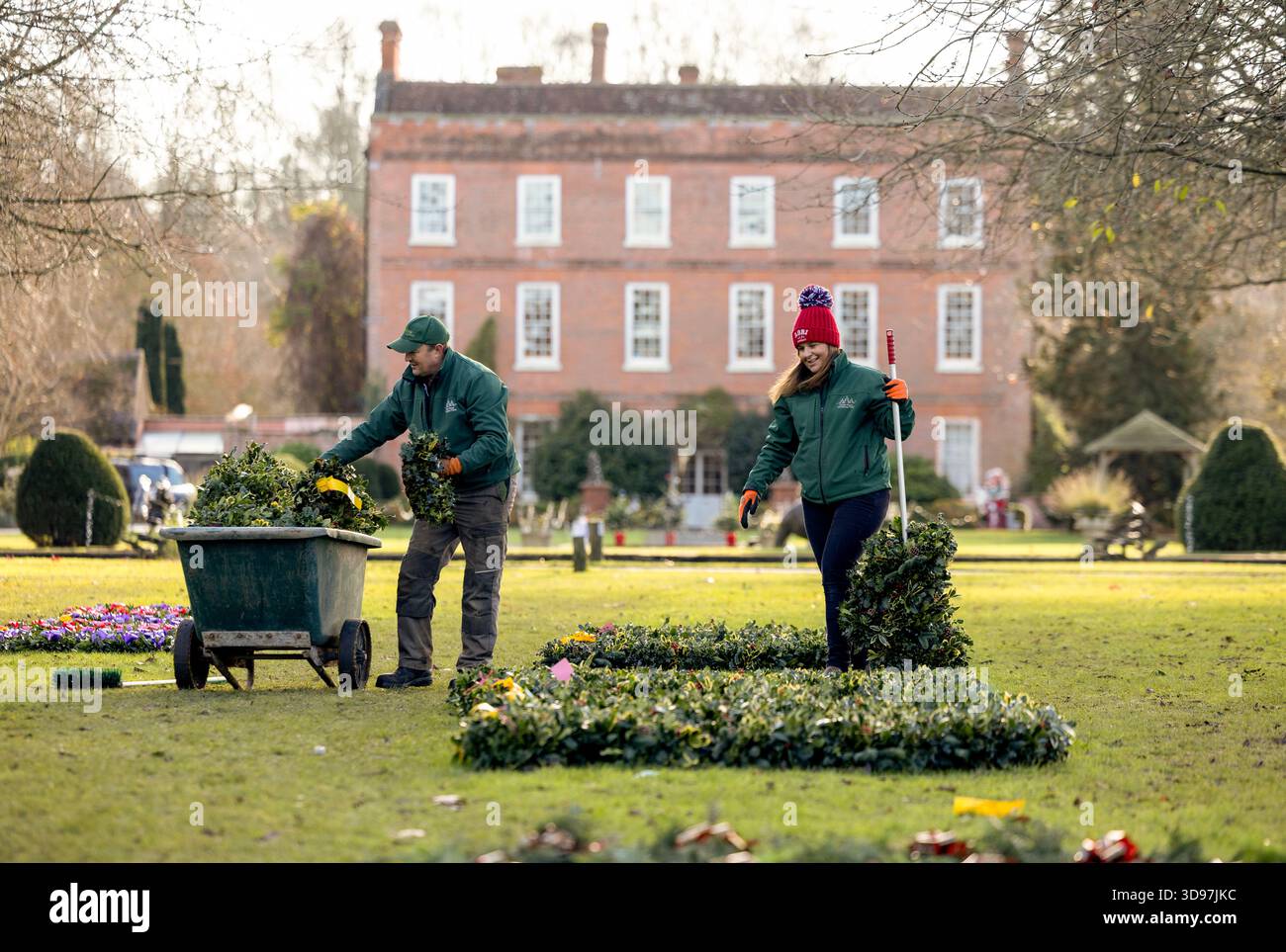 25/11/25 Andrew and Julia Parkes from Home Farm Christmas Trees in ...
