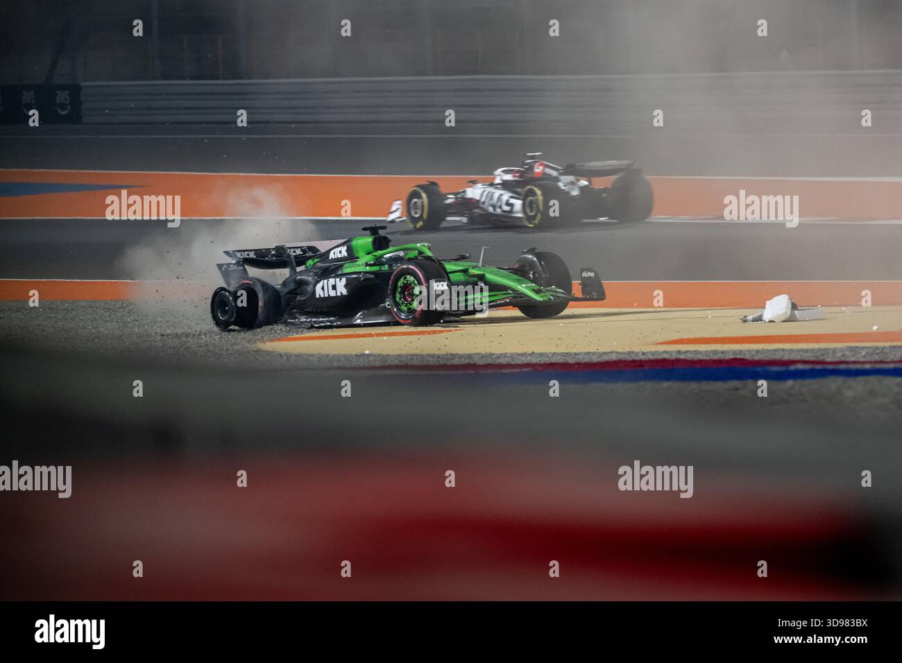 INTERNATIONAL CIRCUIT, LOSAIL - NOVEMBER 30: Nico Hulkenberg, Stake F1 ...