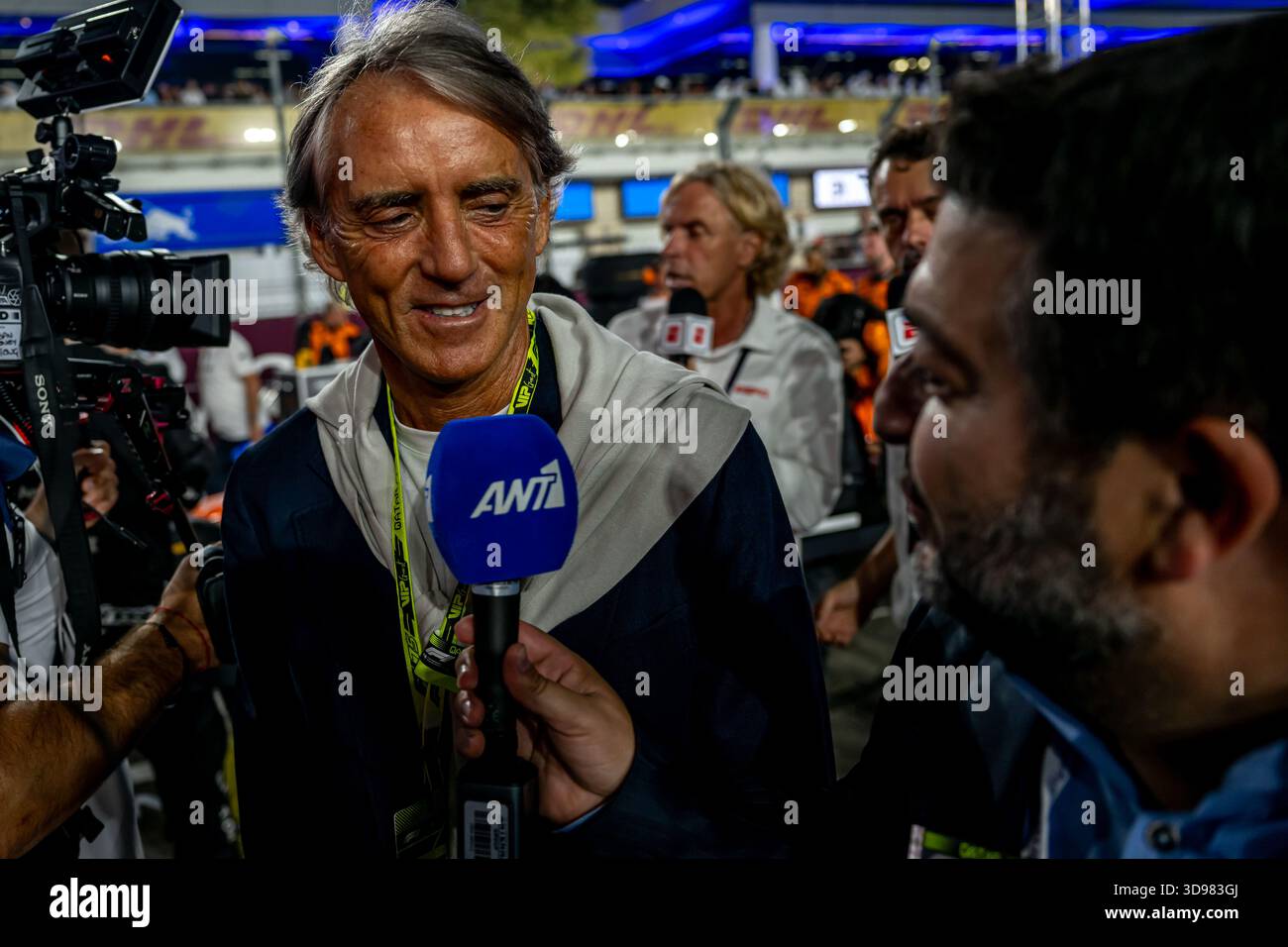 INTERNATIONAL CIRCUIT, LOSAIL - NOVEMBER 30: Roberto Mancini ...