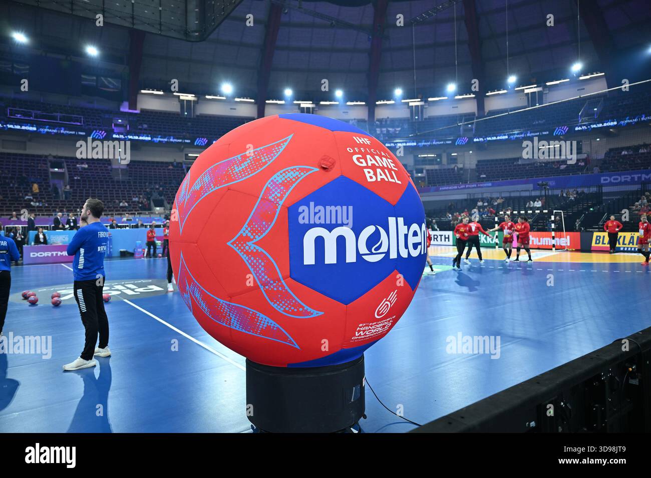 December 4, 2025, Westfalenhalle, Dortmund, GER, Dortmund, 27th Women's ...