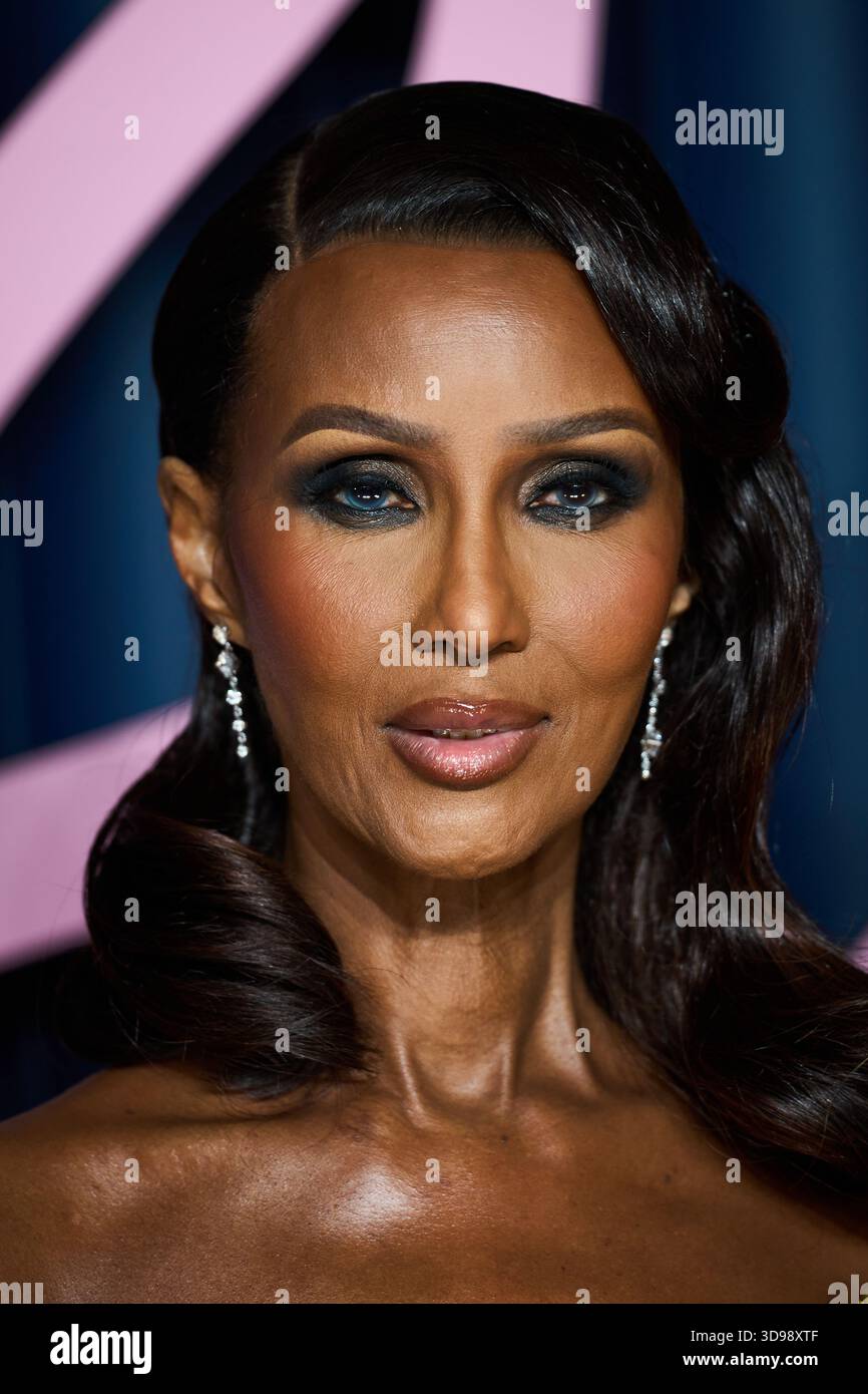 Iman poses for photographers upon arrival at 'The Fashion Awards 2025 ...