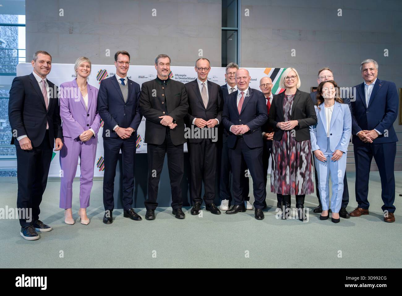 Unterzeichnung, Vereinbarung, Olympiabewerbung Bundeskanzler Friedrich ...